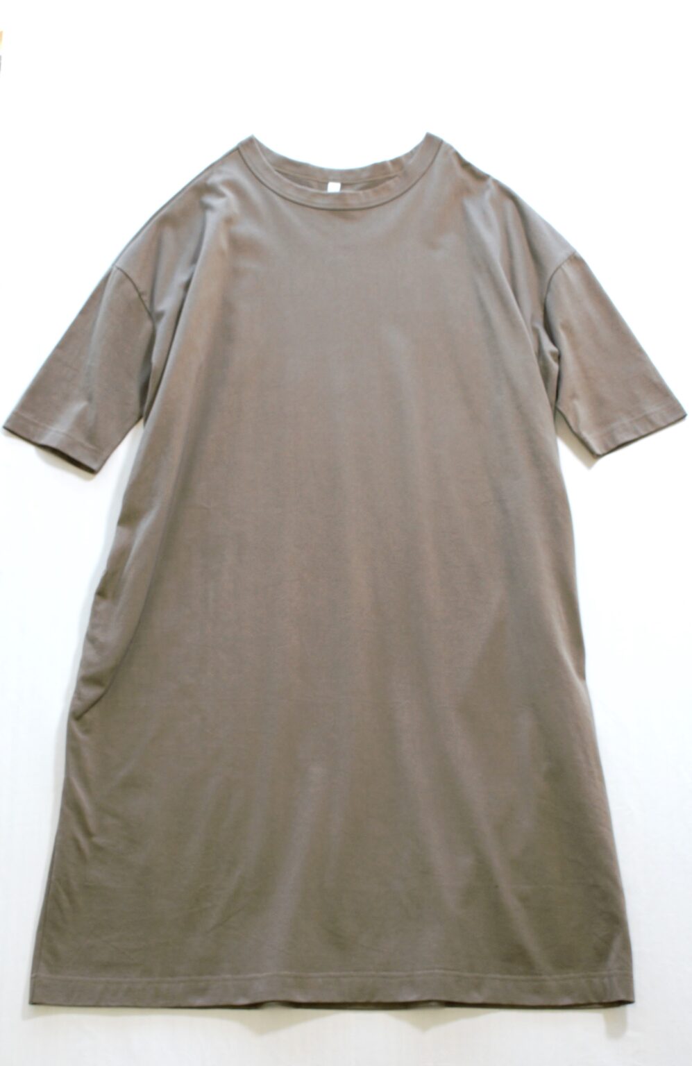 クルーネックワンピース | denier デニール